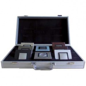 Schneider electric 17772 schneider unica class valise de démonstration